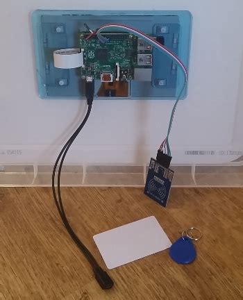 Simple RFID Using Python3 On A Raspberry Pi 2 RC522 SPI RFID Module