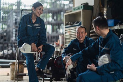 Operating At Max Operational Efficiency Strategies And Insights Global Industrial Knowledge