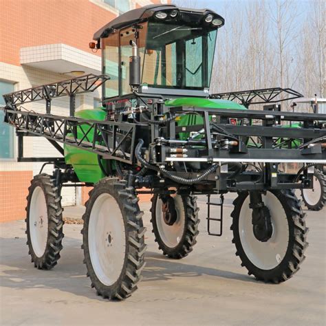 High Ground Clearance Sprayer Plant Protection Equipment Ride On Diesel