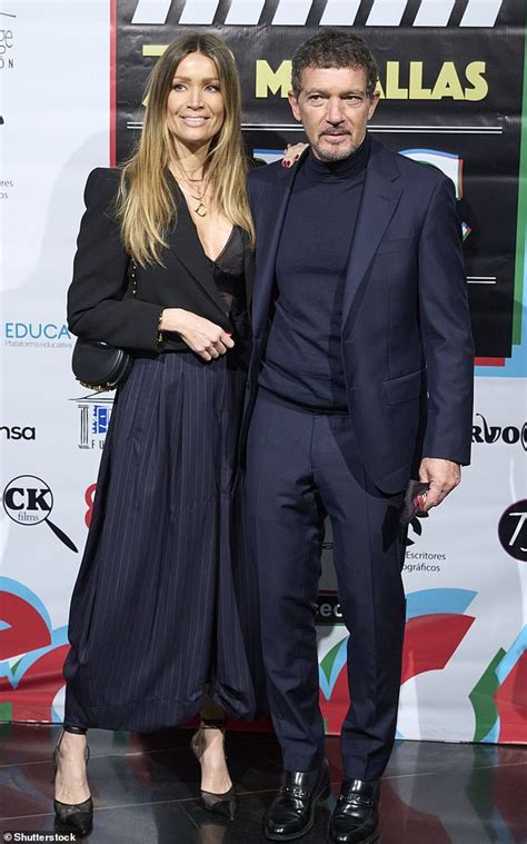 Antonio Banderas 62 Cuts A Dapper Figure Alongside Girlfriend Nicole