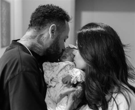 Neymar Postao Tata Dobro Došla Kćerko