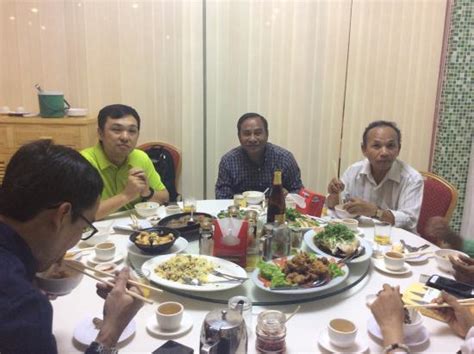 Sam Too Pochentong Phnom Penh Restaurant Reviews Photos And Phone