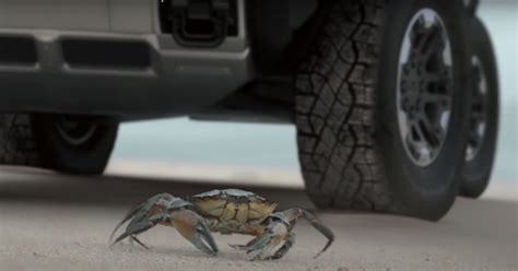 Gmc Video Shows The Hummer Evs Crab Mode Teases October 20 Reveal
