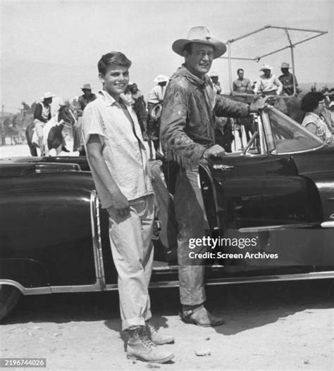 26755 John Wayne Photos And High Res Pictures Getty Images