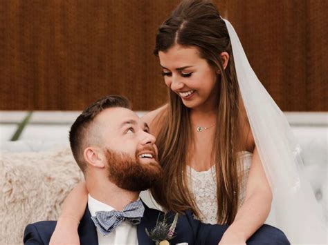 Who Is Jake Elliotts Wife Annie Timyan