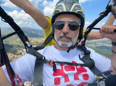 Промовиран нов мачо модерен стил на Зечевиќ