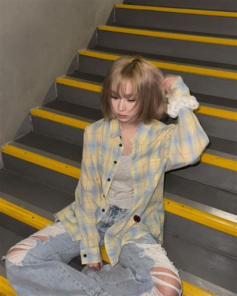 혹하게하는것들 방금 뜬 에스파 윈터 인스타 업뎃  Daum 카페