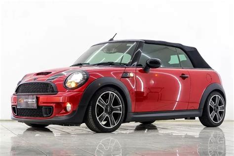 Segini Harga Toyota Alphard Dan Mini Copper Milik Jessica Iskandar Yang… Info Indonesia