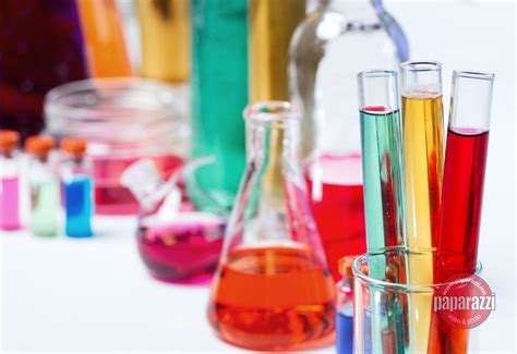 Эмийн үйлдвэрийн агуулахаас химийн бодис алдагджээ