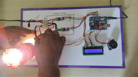 Power Theft Detection In Energy Meter Using Arduino Project Demo