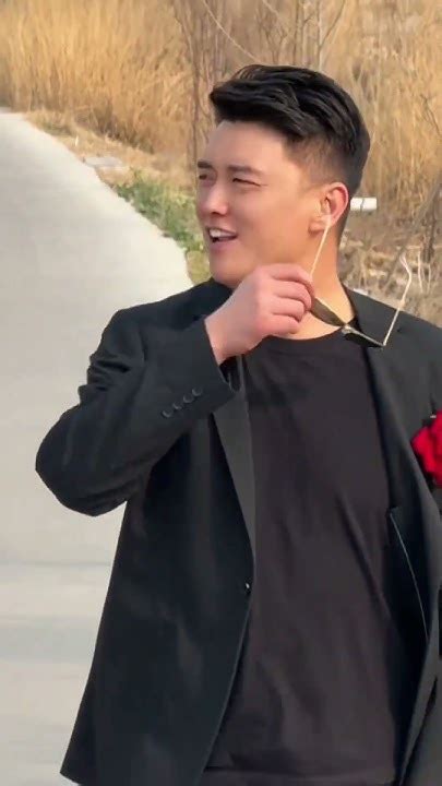 摇起来乌篷船，顺水又顺风！可惜我家没有河要不真去划个船，划不了起码有游个泳精神小伙 热门音乐🔥 村里最靓的仔 支棱起来 Youtube