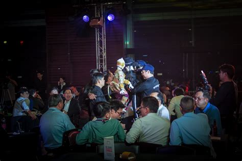 เชิดหุ่นละครเล็ก ไมเคิล แจ็กสัน Michael Jackson Puppet โชว์ร่วมสมัย