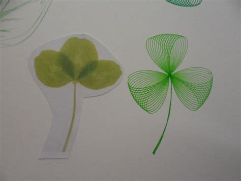 Spirograph 스피로그래프 Plant Leaves Plants Plant Planets