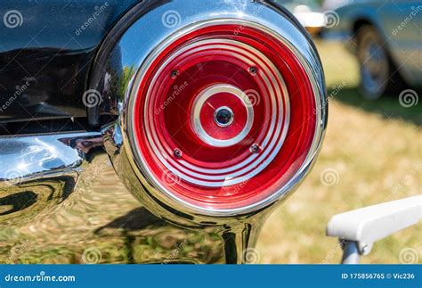 Round Vintage Red Tail Light Stock Image Image Of Chrome Cars 175856765