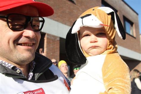 Heel Bocholt De Straat Op Voor 66 Jaar Bogget Carnaval Hbvl