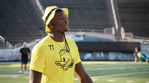 Oregon Ducks Te Kendre Harrison Shatters Backboard With Dunk