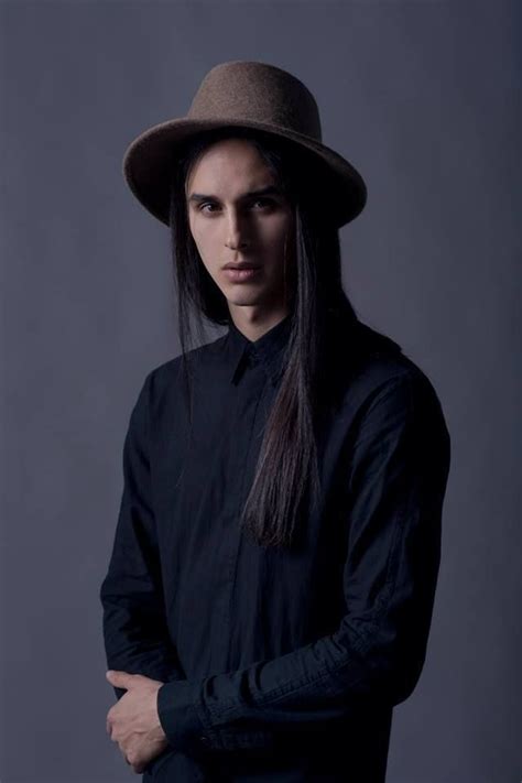 Efren Garza Schönheiten