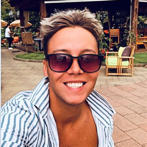 Эти знания они каждый день я получаю только новые Я прошу от вселенной новые знания Я обожаю