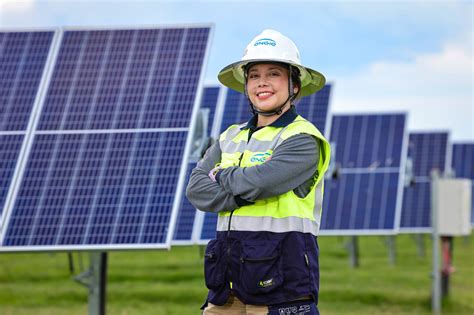 Mujeres Rompen Techos De Cristal En La Industria Energética