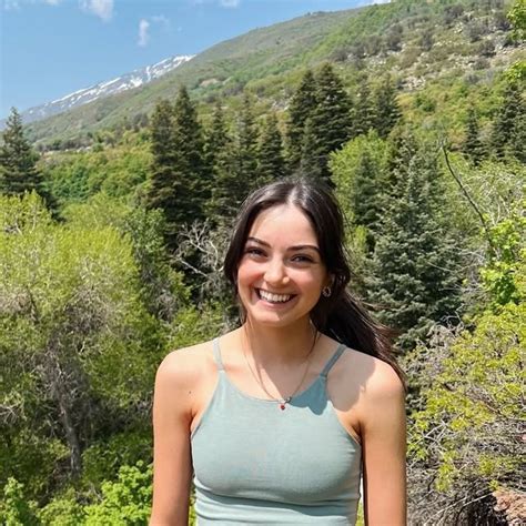 Isabelle Lowe Isabellelowe On Threads