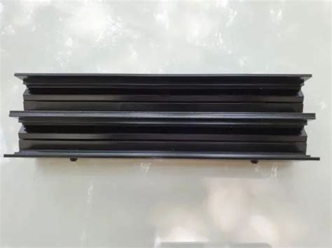 Powder Coated Aluminium Flangeless Slot Diffuser For Commercial Shape