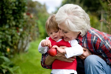 Бабушка и внучка картинки