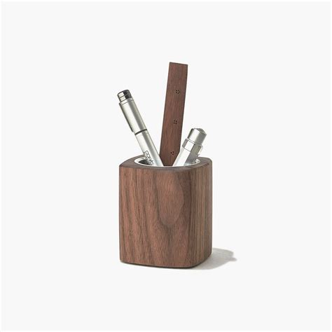 Keyboard Holder San Francisco