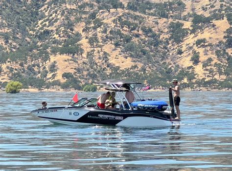 Kayak Pontoon Boat And Jet Ski Rentals At Lake Berryessa Lake