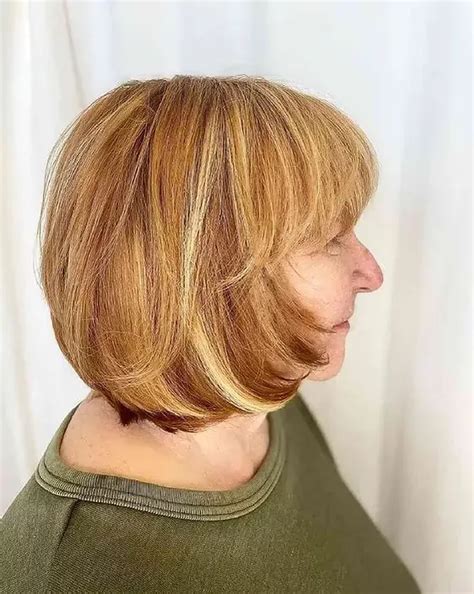 17 Great Hairstyles For Women Over 50 With A Double Chin Im Mother