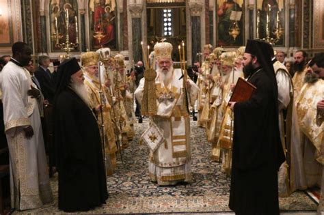 Ο Αρχιεπίσκοπος στη Μητρόπολη Αθηνών για την Κυριακή της Ορθοδοξίας Iellada Gr