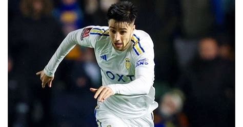 Първият българин в Премиър лийг Бончо Генчев Груев крачи към Висшата лига