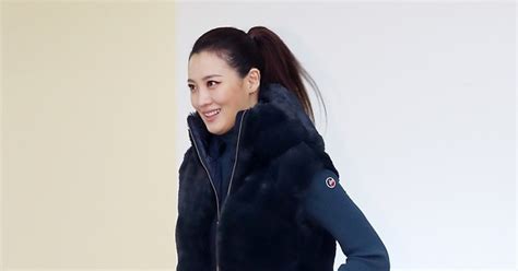 포토]수현 은박치마 입고 파워 워킹