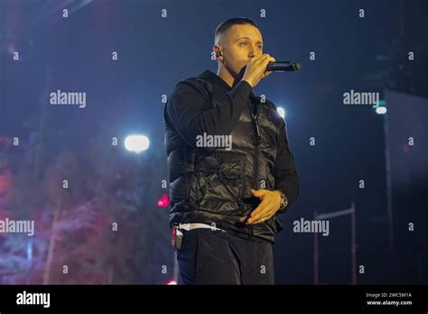 Italian Singer Music Concert Massimo Pericolo Le Cose Cambiano Tour