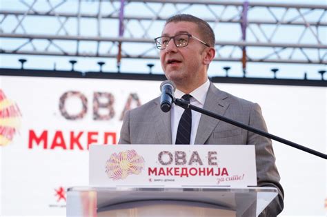 Мицкоски со тројна предност пред Ковачевски ВМРО ДПМНЕ убедливо води пред СДСМ