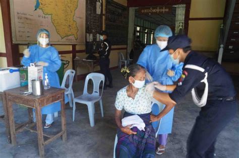 ငါန်းဇွန်မြို့နယ်တွင် ကိုဗစ် ၁၉ ရောဂါ ကာကွယ်ဆေး ပထမအကြိမ် ဆက်လက်ထိုးနှံပေး Information And