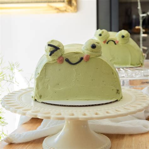 Frog Cake With Whipped Cream Frosting • Bites By Bianca