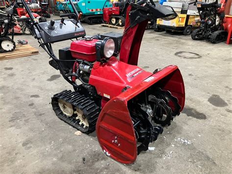 Yahooオークション 除雪機 Hondaホンダ Hs970svszas Hst オーガ