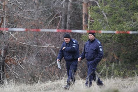 Издирваният за убийствата в Нови Искър Росен Ангелов се е самоубил ОБНОВЕНА Дебати