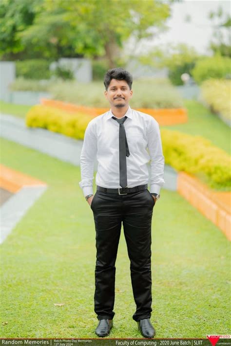 Thulaxan Uthayakumar On Linkedin Batchphoto Sliit Visionphoto