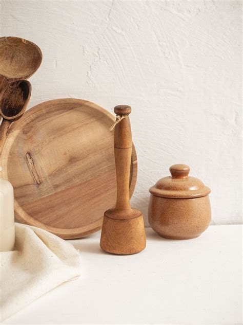 Ancien Pilon En Bois Révélé Brocante Art And Déco Responsable