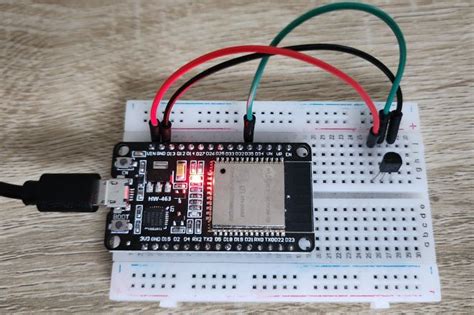 Esp32 And Lm35 Temperature Sensor Arduino Temperature Sensor Sensor