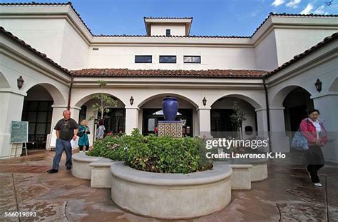 City Of Camarillo Public Library Photos And Premium High Res Pictures Getty Images