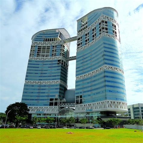 National Supercomputer Center B Global Tech