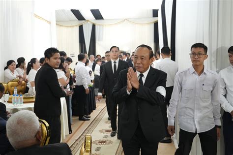 រូបភាពសកម្មភាព ឯកឧត្ដម ប្រាជ្ញ ចន្ទ ប្រធាន គ ជ ប និងថ្នាក់ដឹកនាំ គ ជ ប