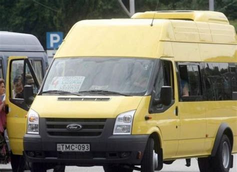 „ფული დაგივარდათ“ გოგონასა და მოხუცის ისტორია სამარშრუტო ტაქსში Metronome Ge