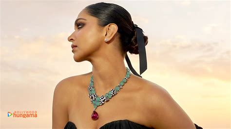 Deepika Padukone Wallpapers Deepika Padukone 2 150 Bollywood Hungama
