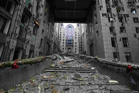 Київ у вогні наслідки ранкової атаки РФ на столицю фотогалерея