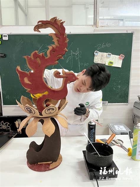魏宇轩:“烤”进全国技能大赛 “凤凰涅槃”夺金牌福州要闻新闻频道福州新闻网 魏宇轩:“烤”进全国技能大赛 “凤凰涅槃”夺金牌福州要闻新闻频道福州新闻网