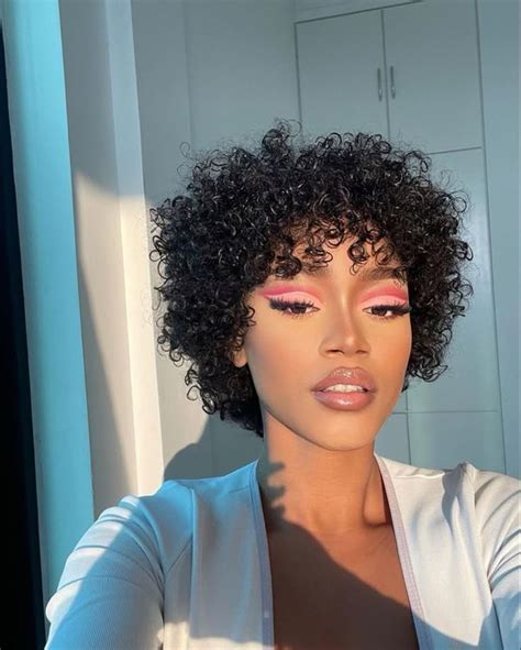 Pin By 𝐁𝐎𝐋𝐈𝐍𝐆𝐎 On Hair Curly Hair Styles Haircuts For Curly Hair
