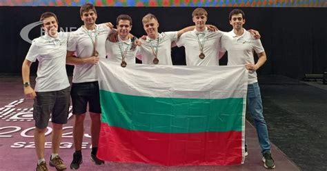 БЪЛГАРСКИ УЧЕНИЦИ СПЕЧЕЛИХА 4 МЕДАЛА НА МЕЖДУНАРОДНА ОЛИМПИАДА ПО ИНФОРМАТИКА 5gmedia